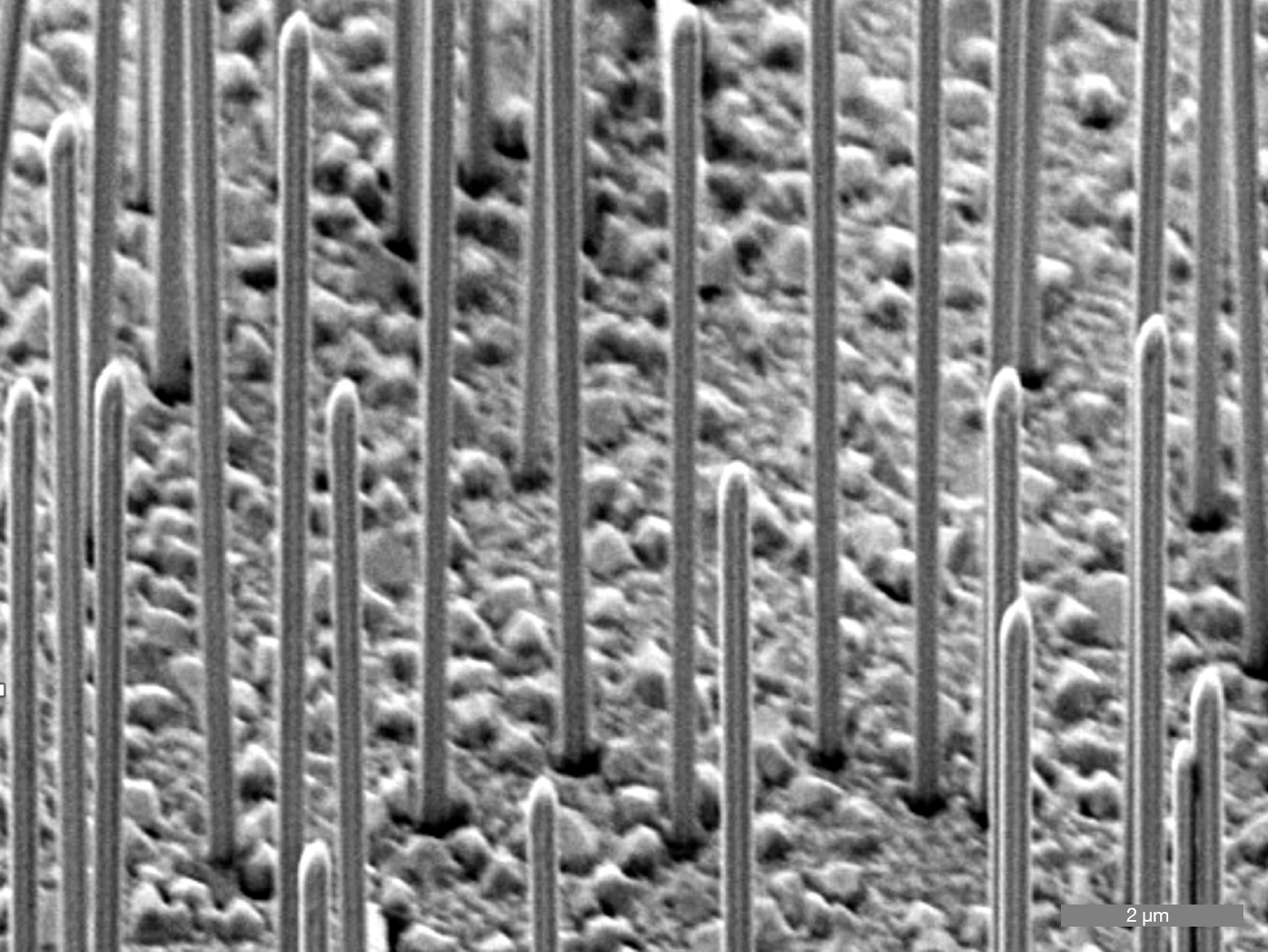 Silicon chip with integrated laser: Light from a nanowire ...